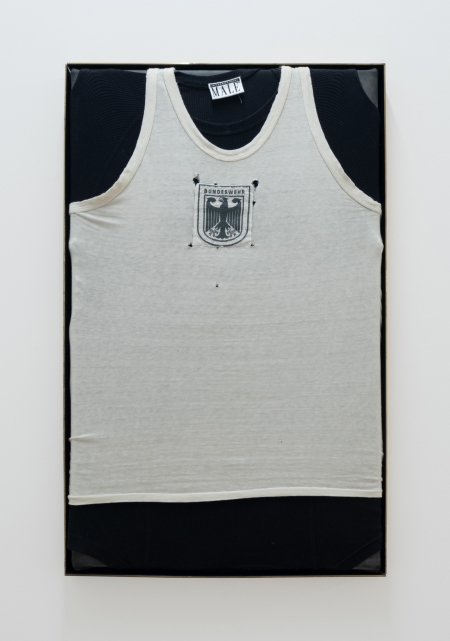 The Last Day of Disco ‒ Management